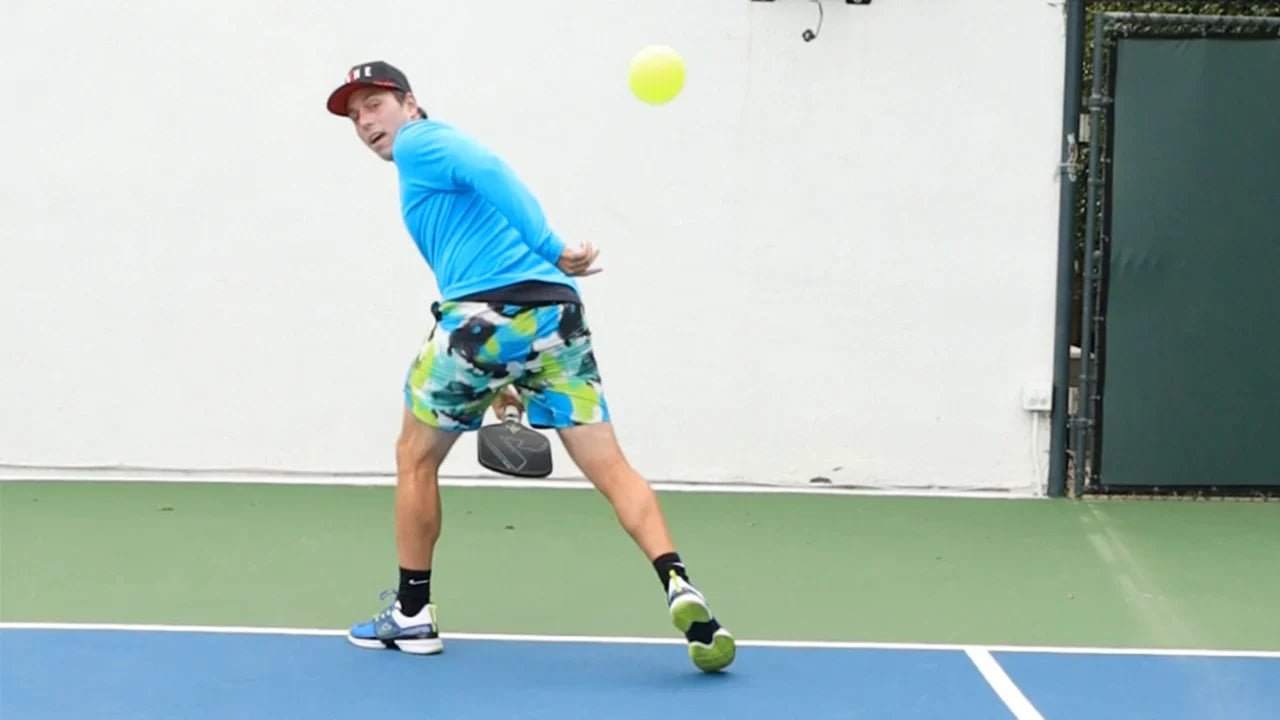 Pickleball Trick Shots: The Ultimate Guide to Style, Spin, and Strateg